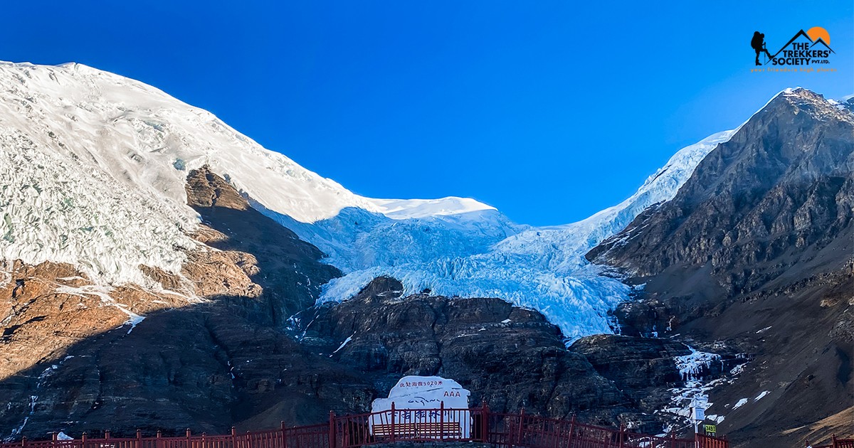 Karo-La Glacier: A Stunning High Pass and Glacier in Tibet